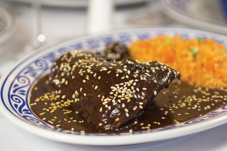 México de Chile, mole y pozole | Air Femme Magazine